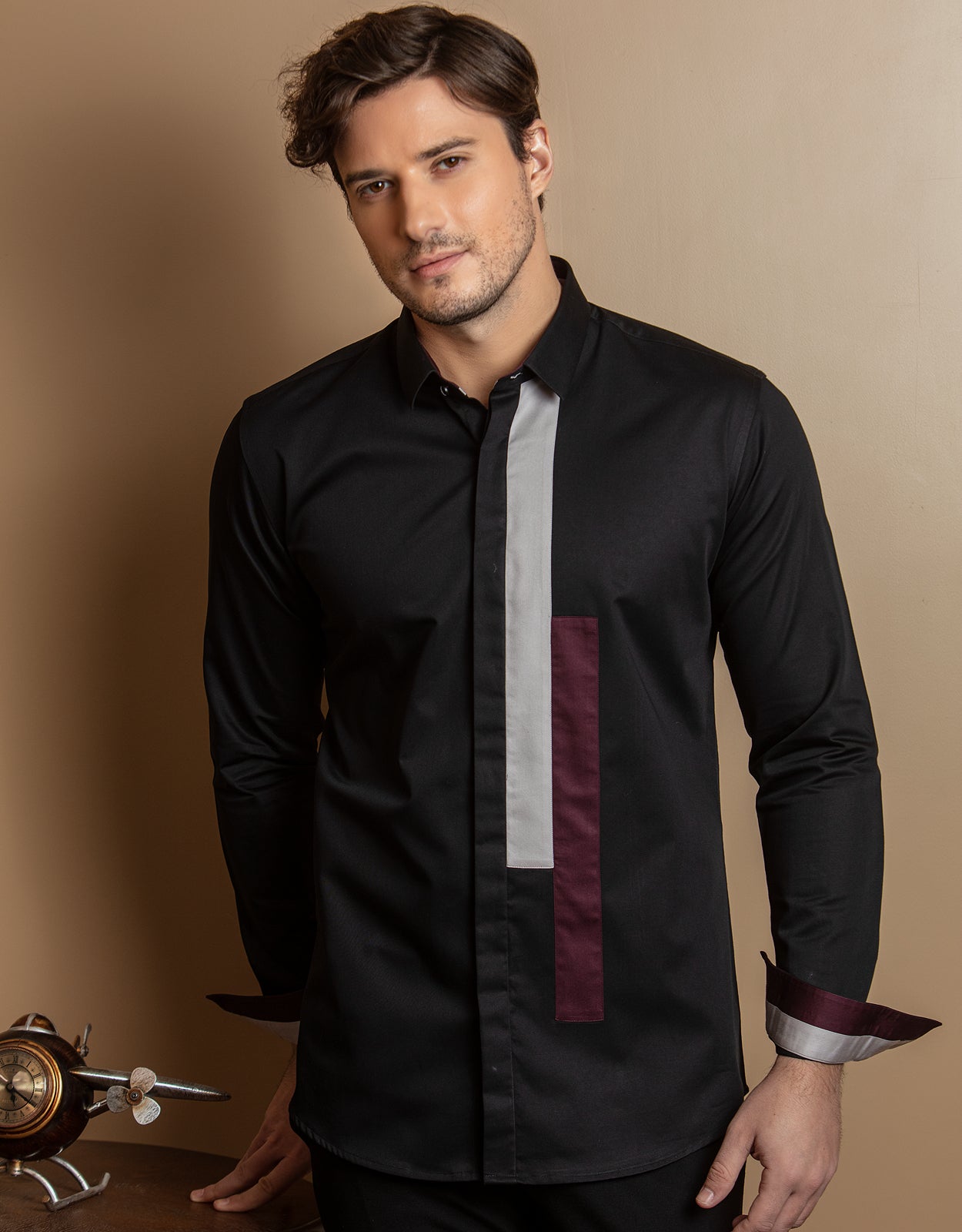 ONE SIDED PATCHED SHIRT