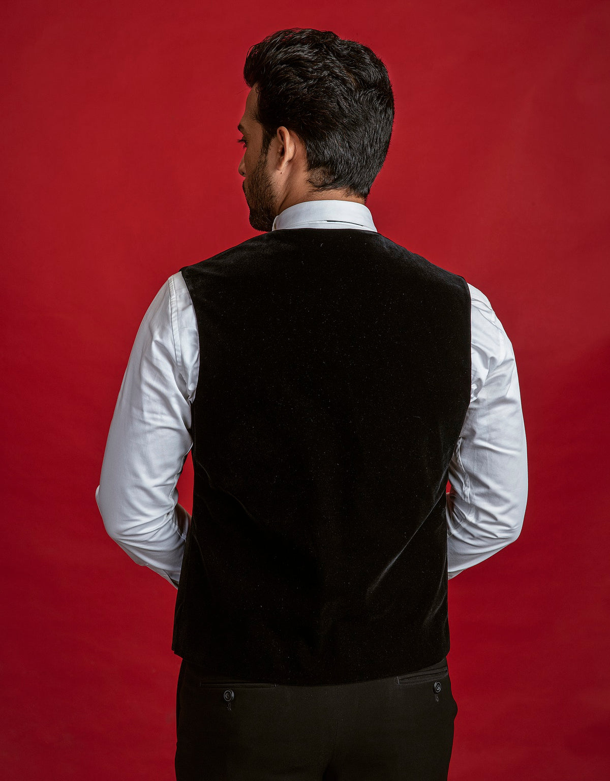 BLACK JACQUARD EMBROIDERED SUIT